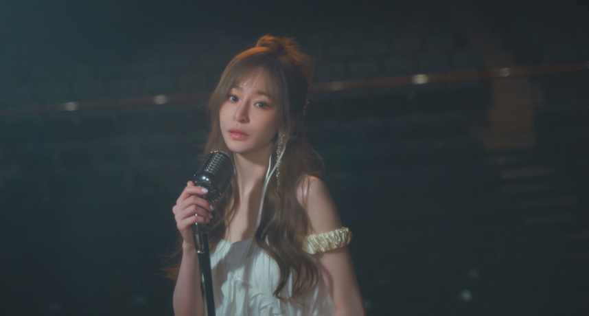 Cyndi王心凌新專輯《BITE BACK》廣受好評〈對賭〉衝上冠軍 10首