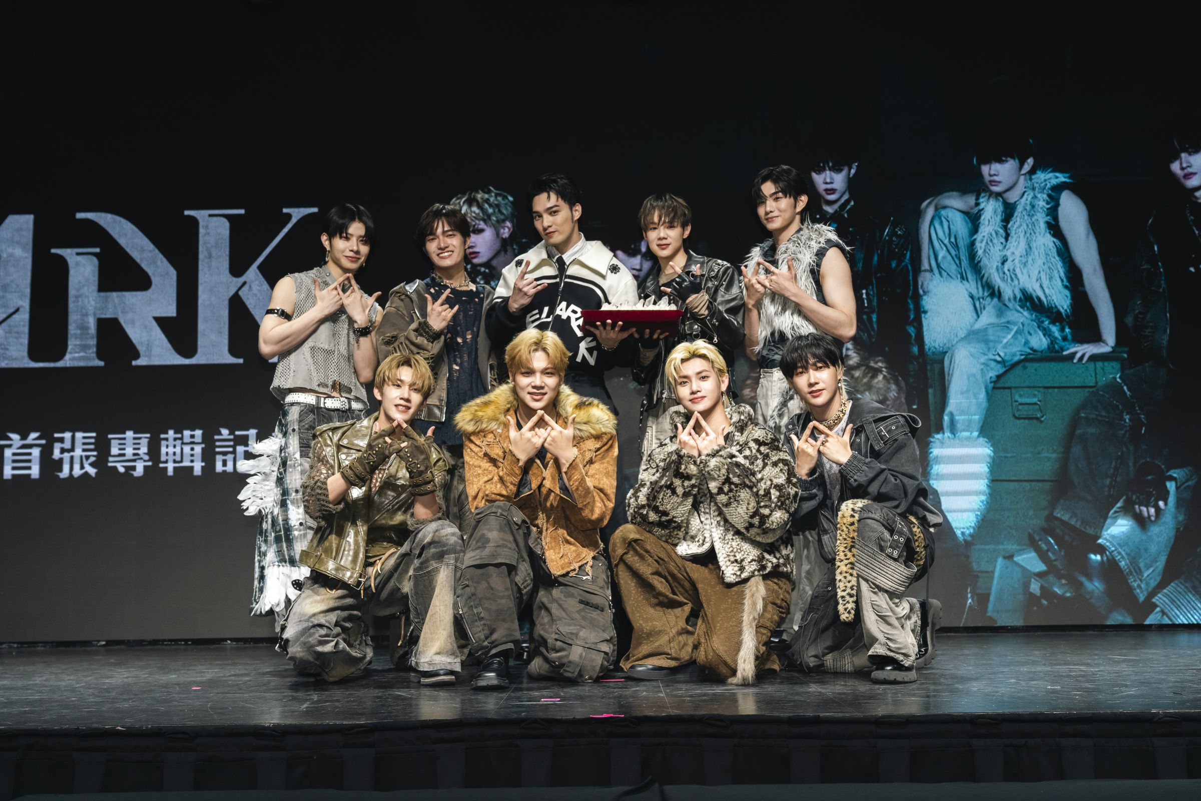 「最Pro男團」ARKis人氣飆升！「五堅情」黃偉晉驚喜現身 Alex、