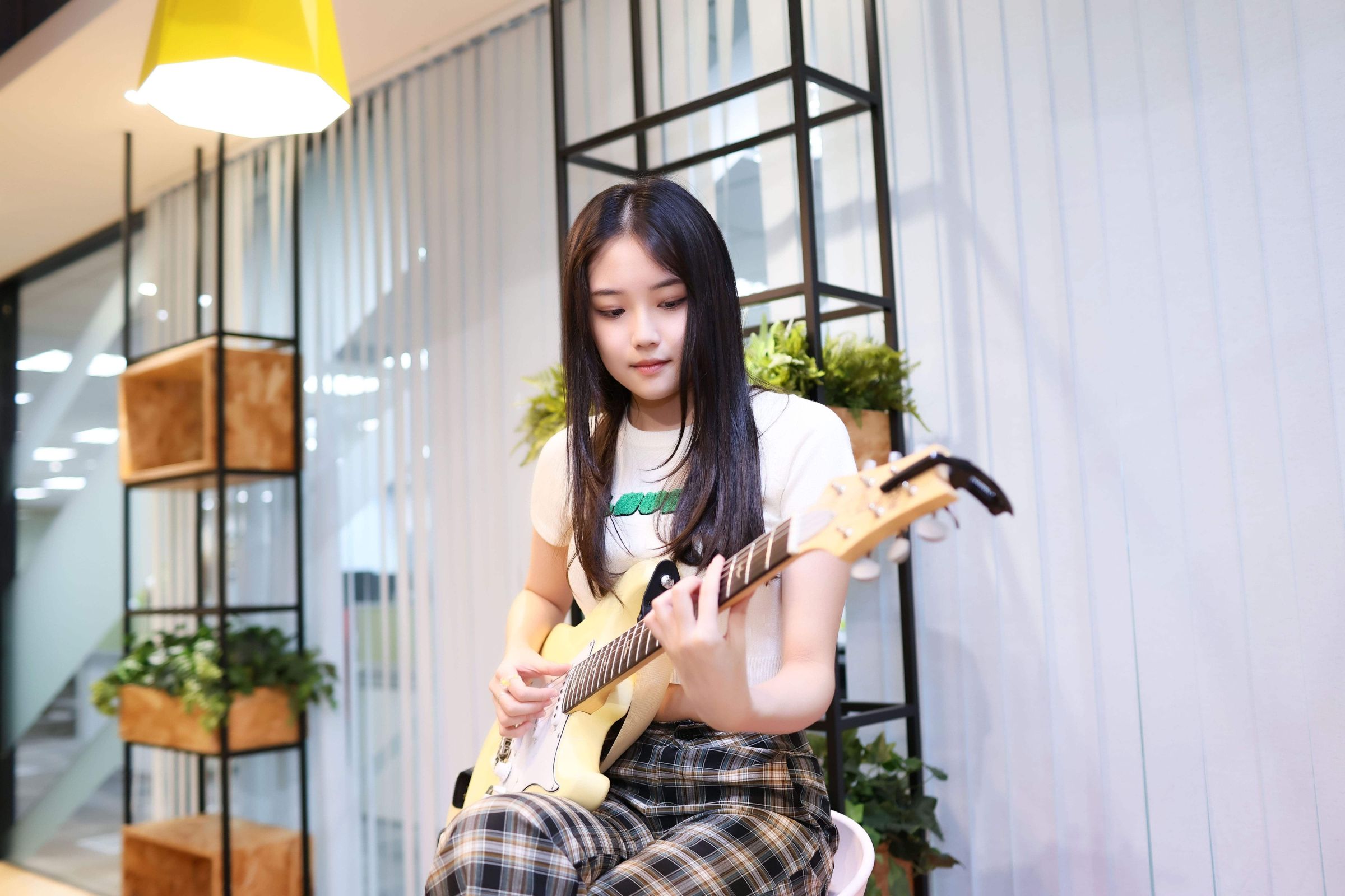 Bettii杯緹為表演緊張三天！為練口條拼盡全力