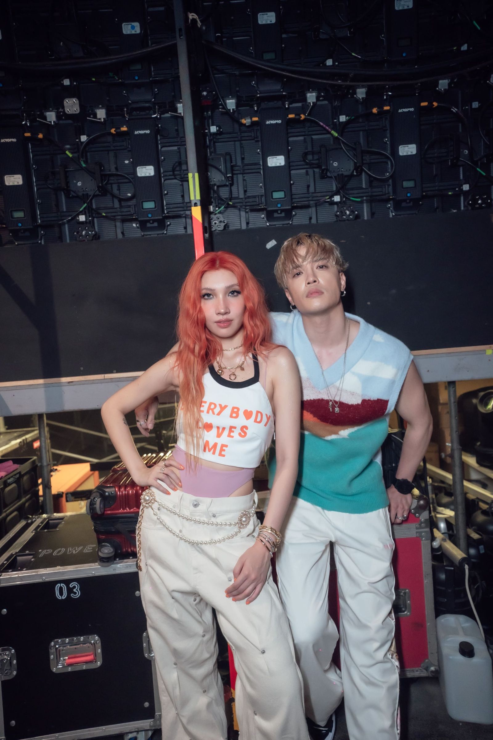 Karencici開千人Party！演唱會男友景喜同台 J.Sheon驚喜現身助