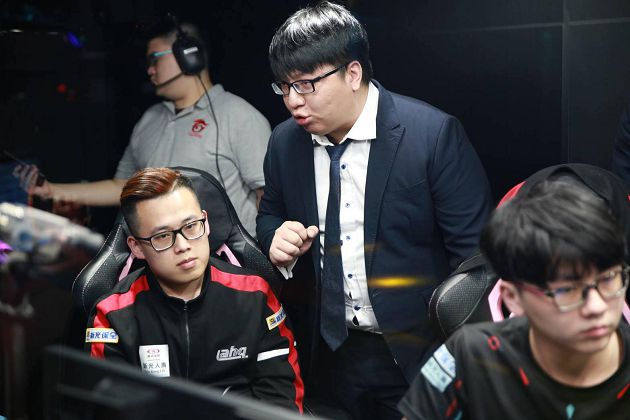 不放手直到夢想到手！AHQ宣布「退出PCS」 網：怎麼放手了