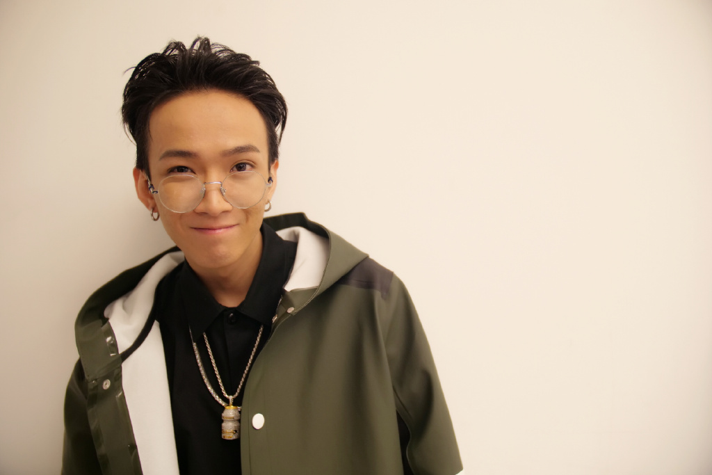 《有嘻哈》Tizzy T「近況曝光」！2年後「長相驚變」 網嚇傻：這是誰？